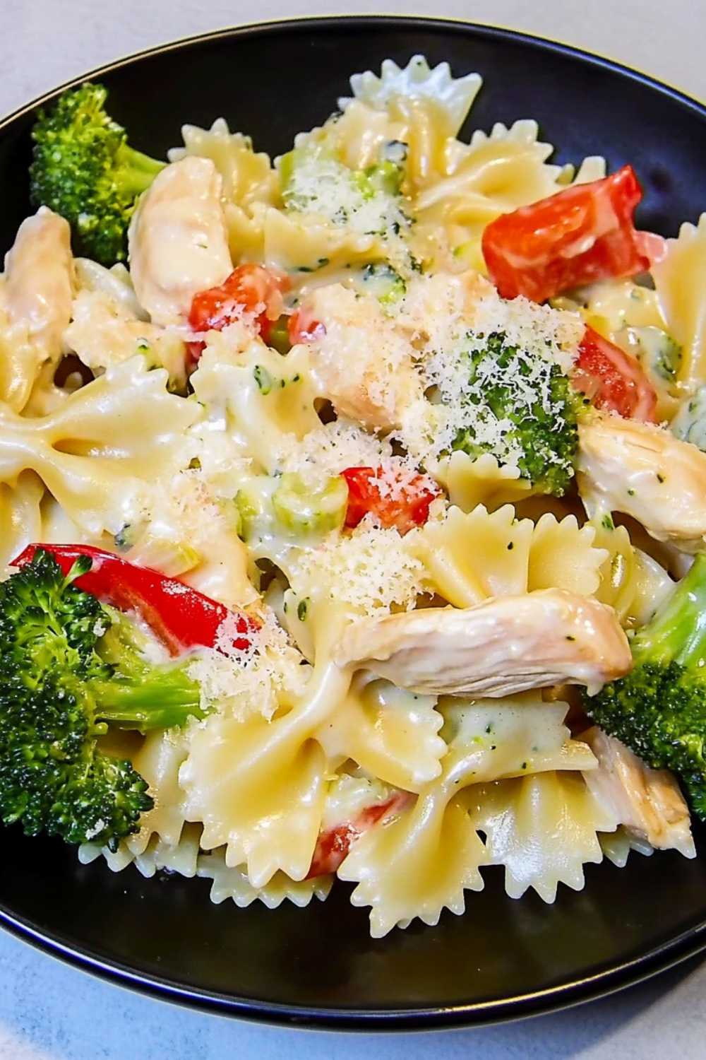 Chicken Bow Tie Pasta – Easy Cheesecake Factory Copycat - Lulu's Copycats