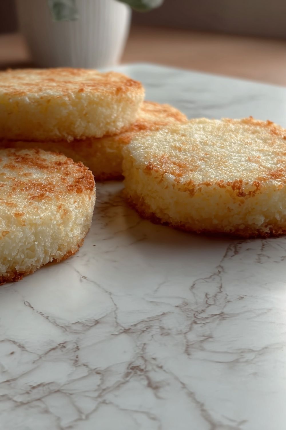 Classic Sponge Cake Recipe - Lulu's Copycats